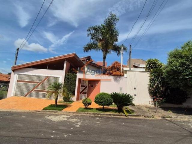 Casa à venda no bairro Jardim Jacira Mogi Guaçu/SP