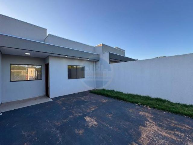 Casa à venda no bairro Jardim Jóquei Clube Dourados/MS