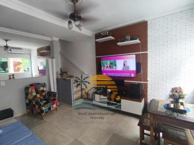 Casa à venda no bairro Jardim Las Palmas em Guarujá/SP