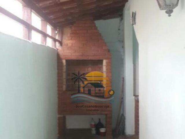 Casa à venda no bairro Jardim Las Palmas em Guarujá/SP