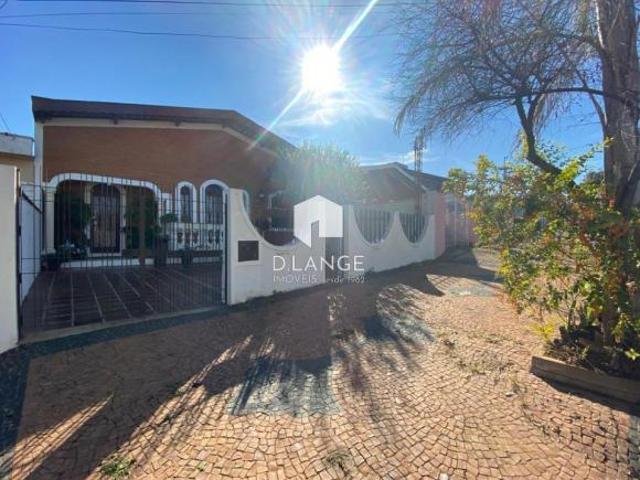 Casa à venda no bairro Jardim Leonor em Campinas
