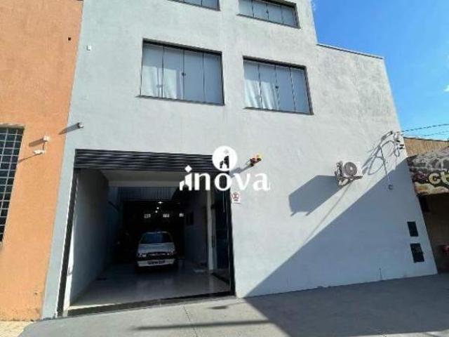 Casa a venda no bairro Jardim Maracanã