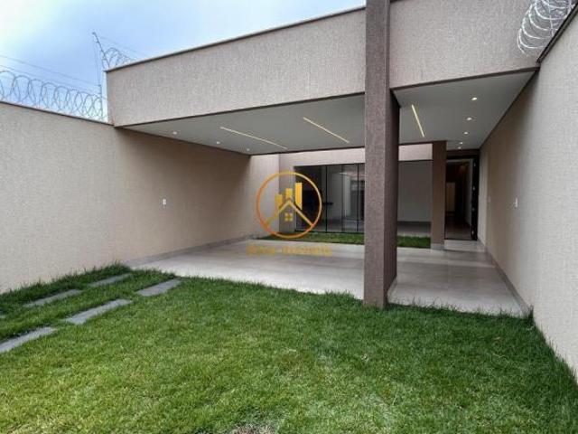Casa à venda no bairro Jardim Maria Inês Aparecida de Goiânia/GO