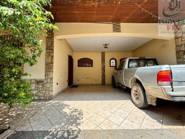 Casa à venda no bairro Jardim Merci II em Jundiaí/SP