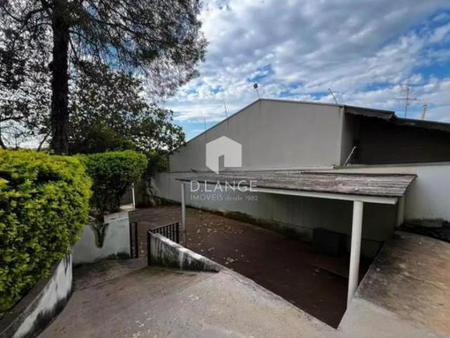 Casa à venda no bairro Jardim Novo Mundo em Valinhos SP