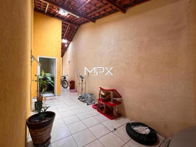 Casa à venda no bairro Jardim Oriente em Piracicaba