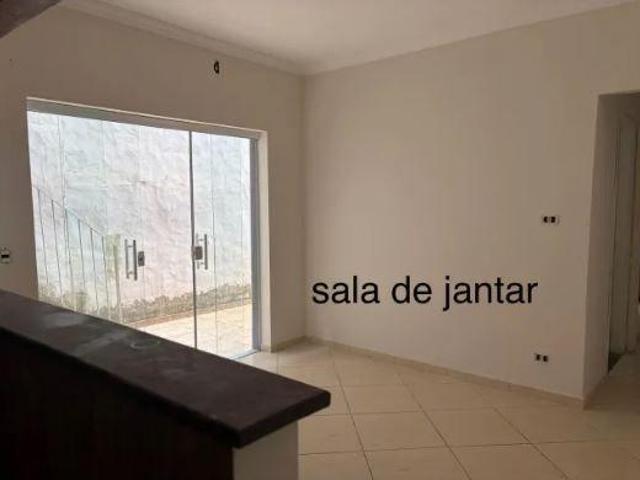 Casa a venda no bairro Jardim Prestes de Barros em Sorocaba