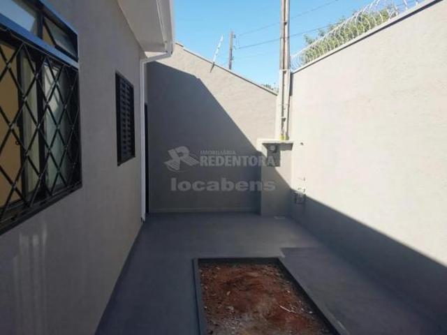 Casa à venda No bairro Jardim Santa Lúcia