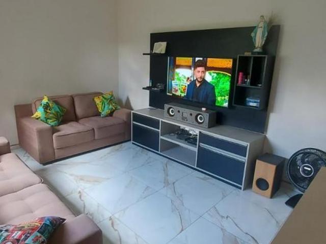 Casa à venda no bairro Jardim Santa Lúcia em Campo Limpo Paulista/SP