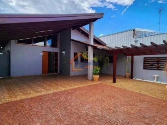 Casa à venda no bairro Jardim Silvania Mogi Mirim/SP