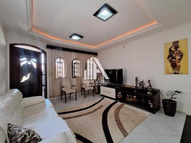 Casa à venda no bairro Jardim Suécia em Mogi Guaçu/SP