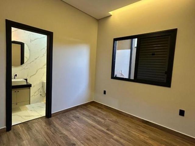 Casa à venda no bairro Jovita de Melo