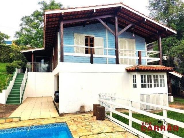 Casa à venda no bairro Laranja Azeda em Atibaia/SP