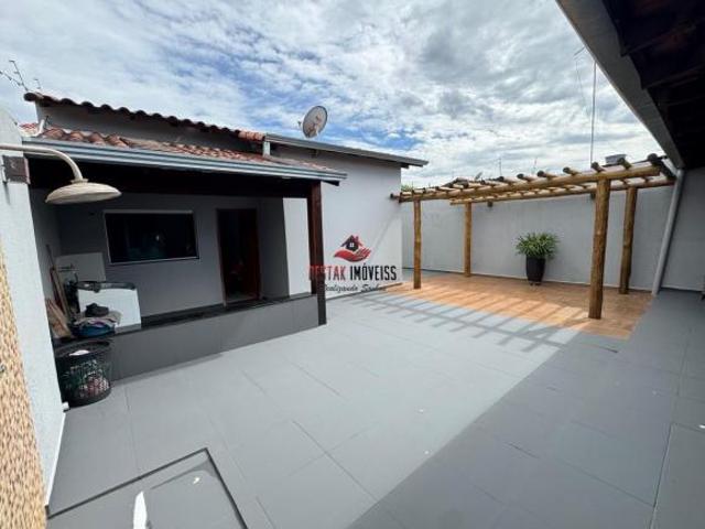 Casa à venda no bairro Laranjeiras Uberlândia mg