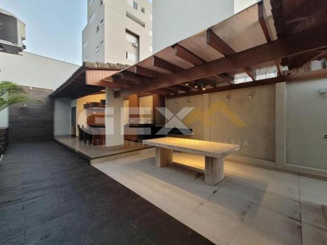 Casa à venda no Bairro Liberdade 4 quartos e sendo 2 suites