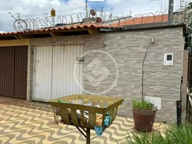 Casa à venda no bairro Lorena Parque Goiânia/GO
