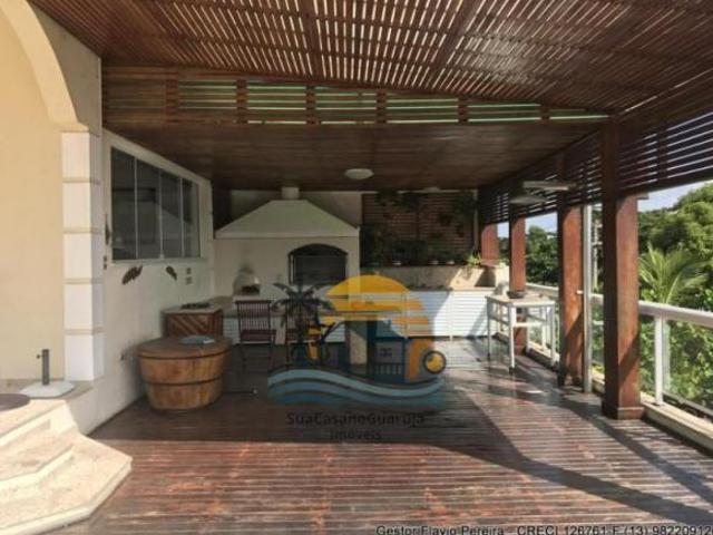 Casa à venda no bairro Loteamento João Batista Julião em Guarujá/SP
