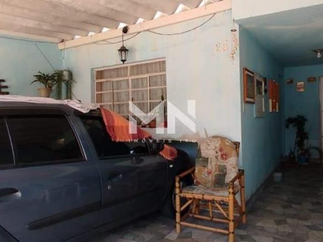 Casa à venda no bairro Padre Bento