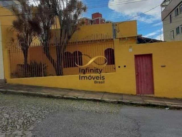 Casa à venda no bairro Padre Eustáquio Belo Horizonte/MG