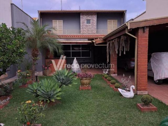 Casa à venda no bairro Parque Via Norte, em Campinas/SP, com 190m² por 200m²