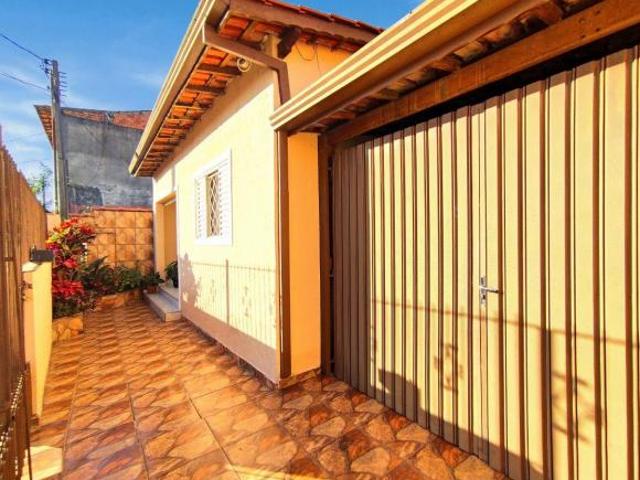 Casa à Venda no Bairro Parque Brasil em Bragança Paulista!