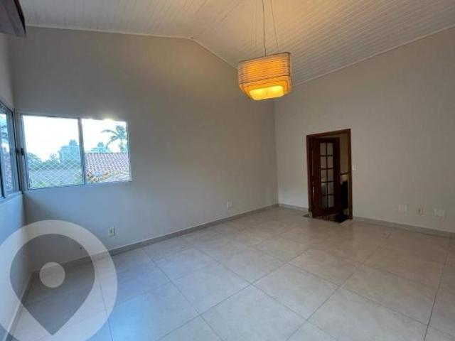 Casa à venda no bairro Parque da Hípica