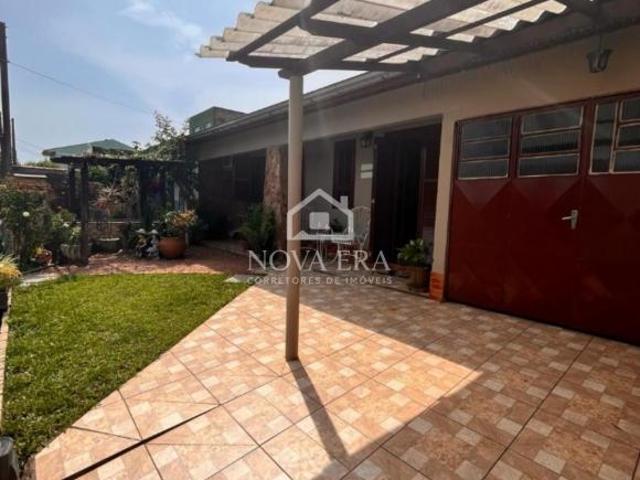 Casa à venda no bairro Parque da Matriz Cachoeirinha/RS