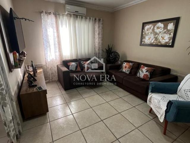 Casa à venda no bairro Parque da Matriz Cachoeirinha/RS