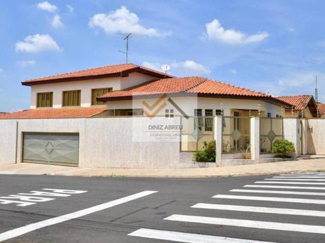 Casa à venda no bairro Parque das Árvores I Cerquilho/SP