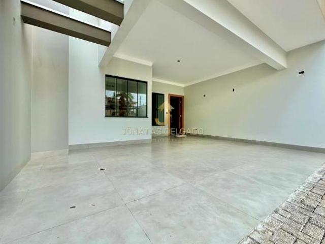 Casa à venda no bairro Parque das Palmeiras Maringá/PR