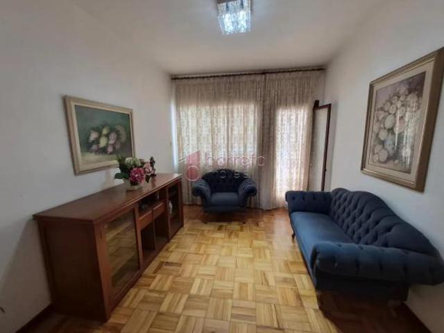 CASA À VENDA NO BAIRRO PARQUE DO COLÉGIO EM JUNDIAÍ/SP