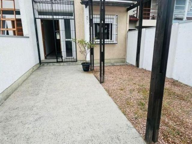 Casa à venda no bairro Parque dos Anjos Gravataí/RS