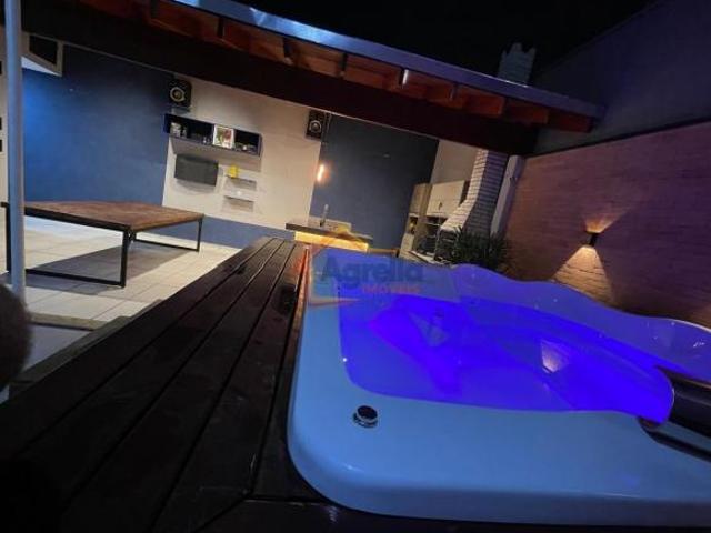 Casa à venda no bairro Parque dos Eucalíptos Mogi Guaçu/SP