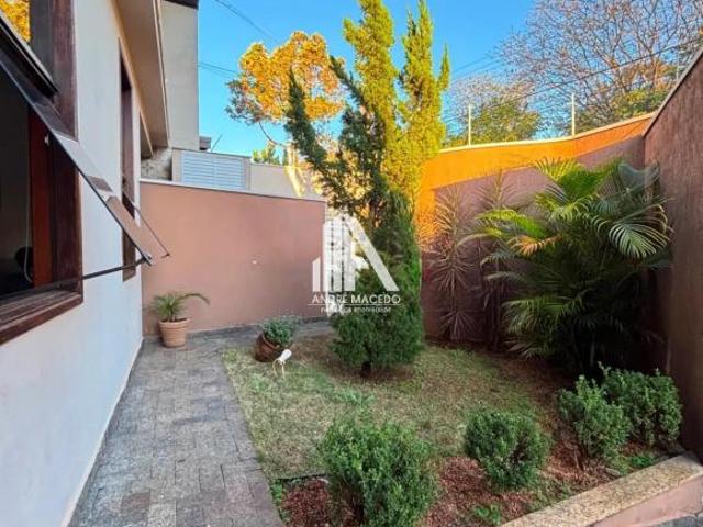 Casa à venda no bairro Parque Guainco em Mogi Guaçu/SP