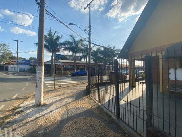 Casa à venda no bairro Parque Industrial