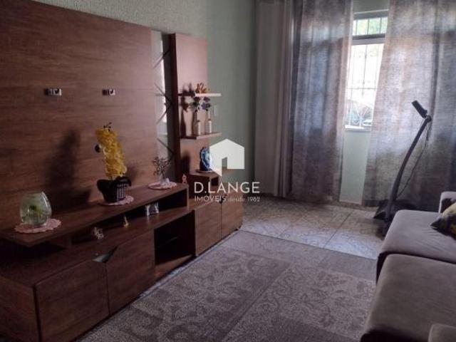Casa à venda no bairro Parque Jambeiro em Campinas