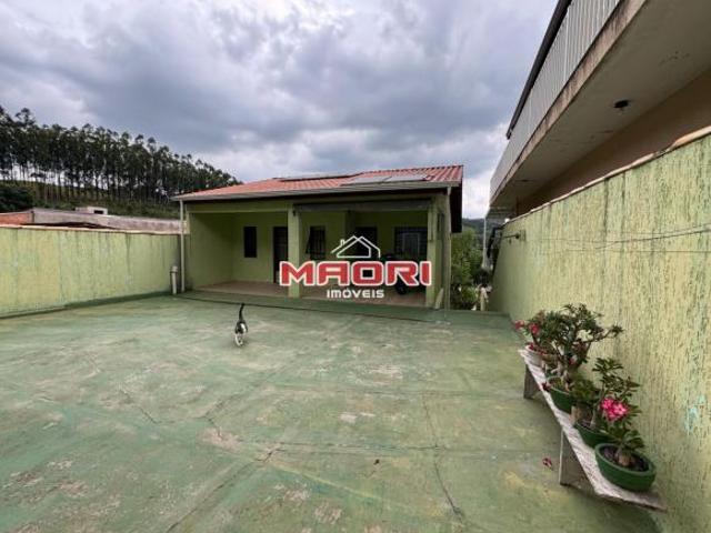 Casa à venda no bairro Parque Portugal em Valinhos