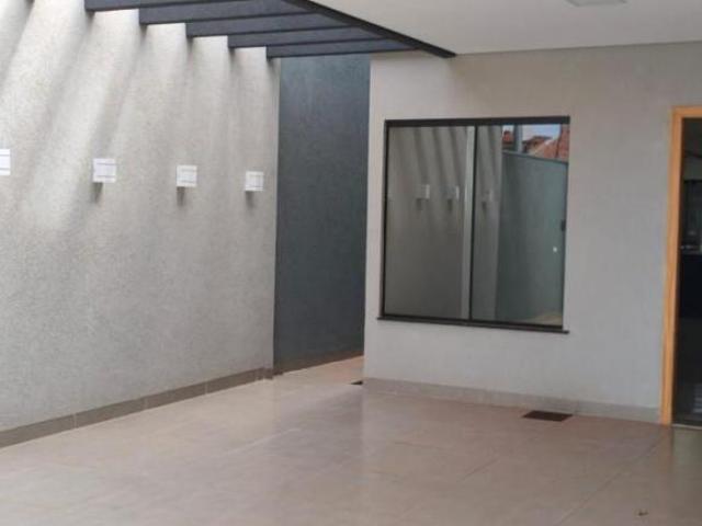 Casa à venda no bairro Parque Residencial Rita Vieira em Campo Grande/MS