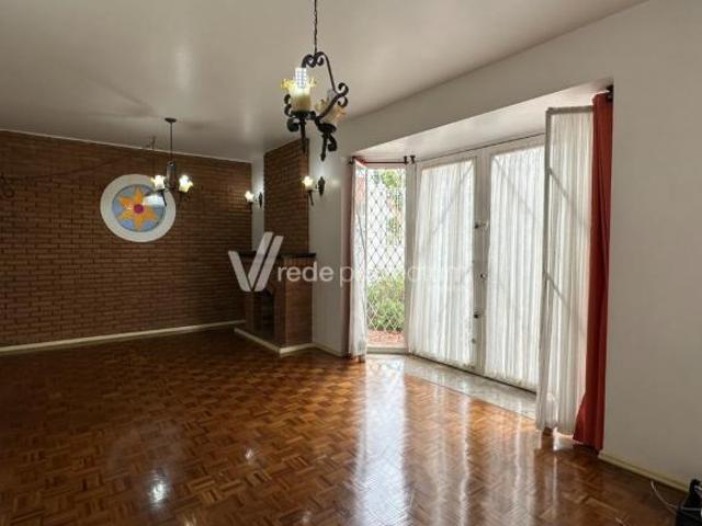 Casa a venda no bairro Parque São Quirino !