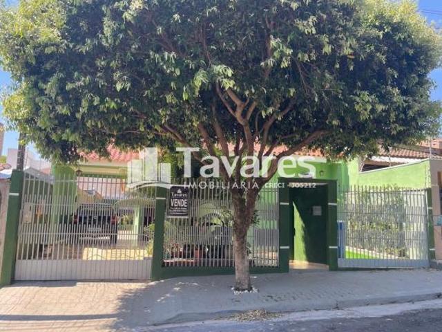 Casa à venda no bairro Parque San Remo I Umuarama/PR