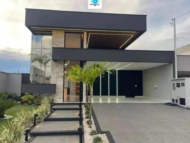 Casa à venda no bairro Parqville Pinheiros Aparecida de Goiânia/GO