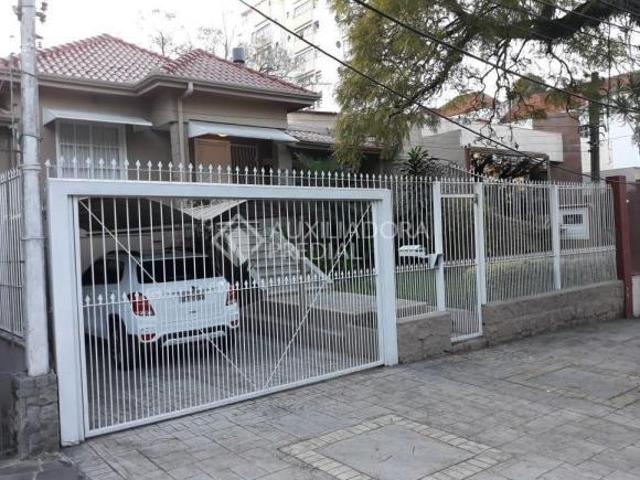 Casa a venda no Bairro Petrópolis