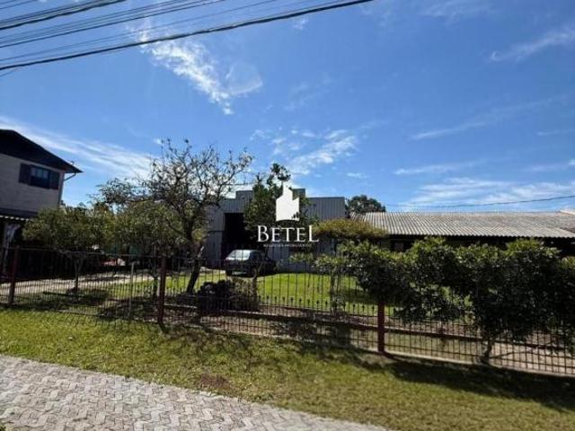 Casa à venda no bairro Petrópolis Caxias do Sul/RS