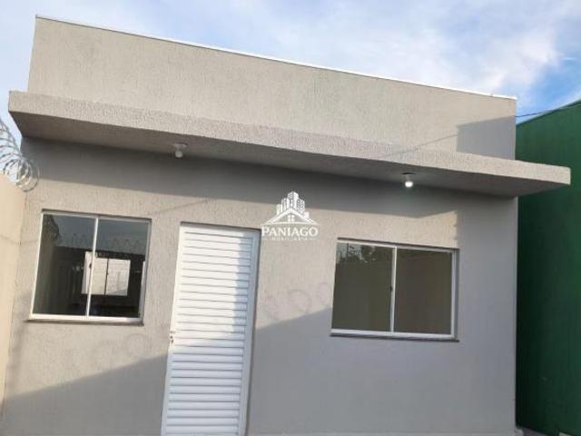 CASA A VENDA NO BAIRRO PETROPOLIS VARZEA GRANDE