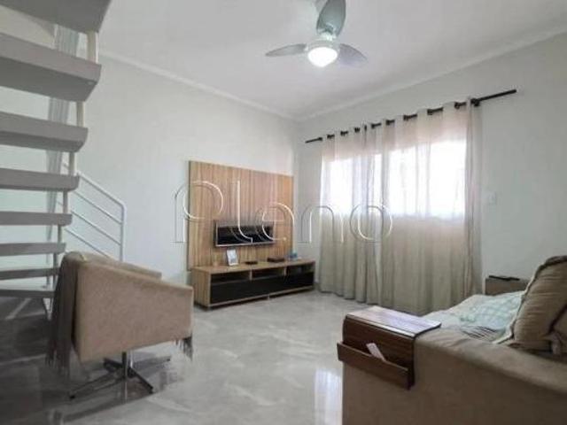 Casa à Venda no bairro Pinheiro em Valinhos SP