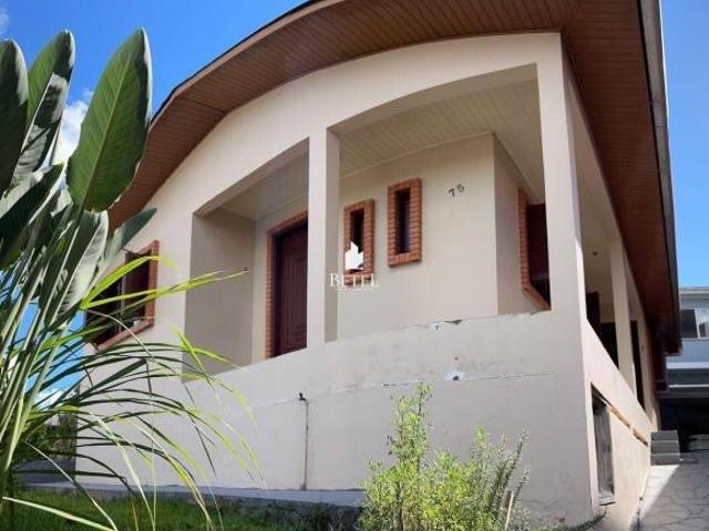 Casa à venda no bairro Planalto Caxias do Sul/RS