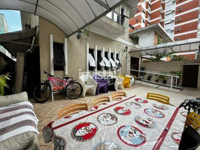 Casa à venda no bairro Ponta da Praia