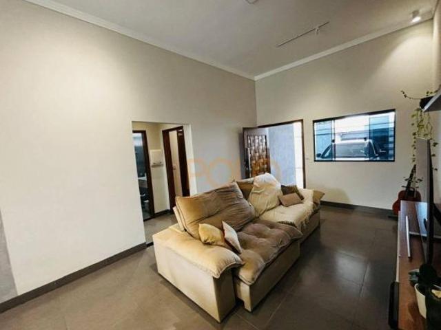 Casa à venda no bairro Portal do Vale em Uberlândia