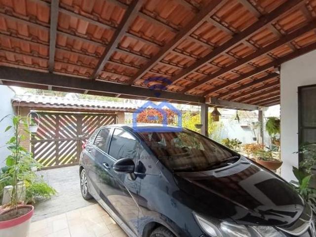 Casa à venda, Praia das Palmeiras em Caraguatatuba, SP