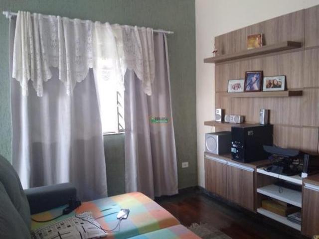 Casa à venda no bairro Queluz, Conselheiro Lafaiete!